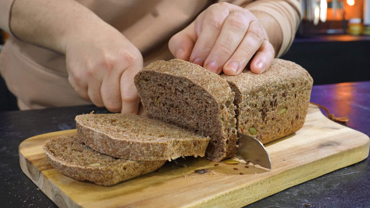 Αφράτο Πολύσπορο Ψωμί Ολικής άλεσης!! | Live-kitchen.gr